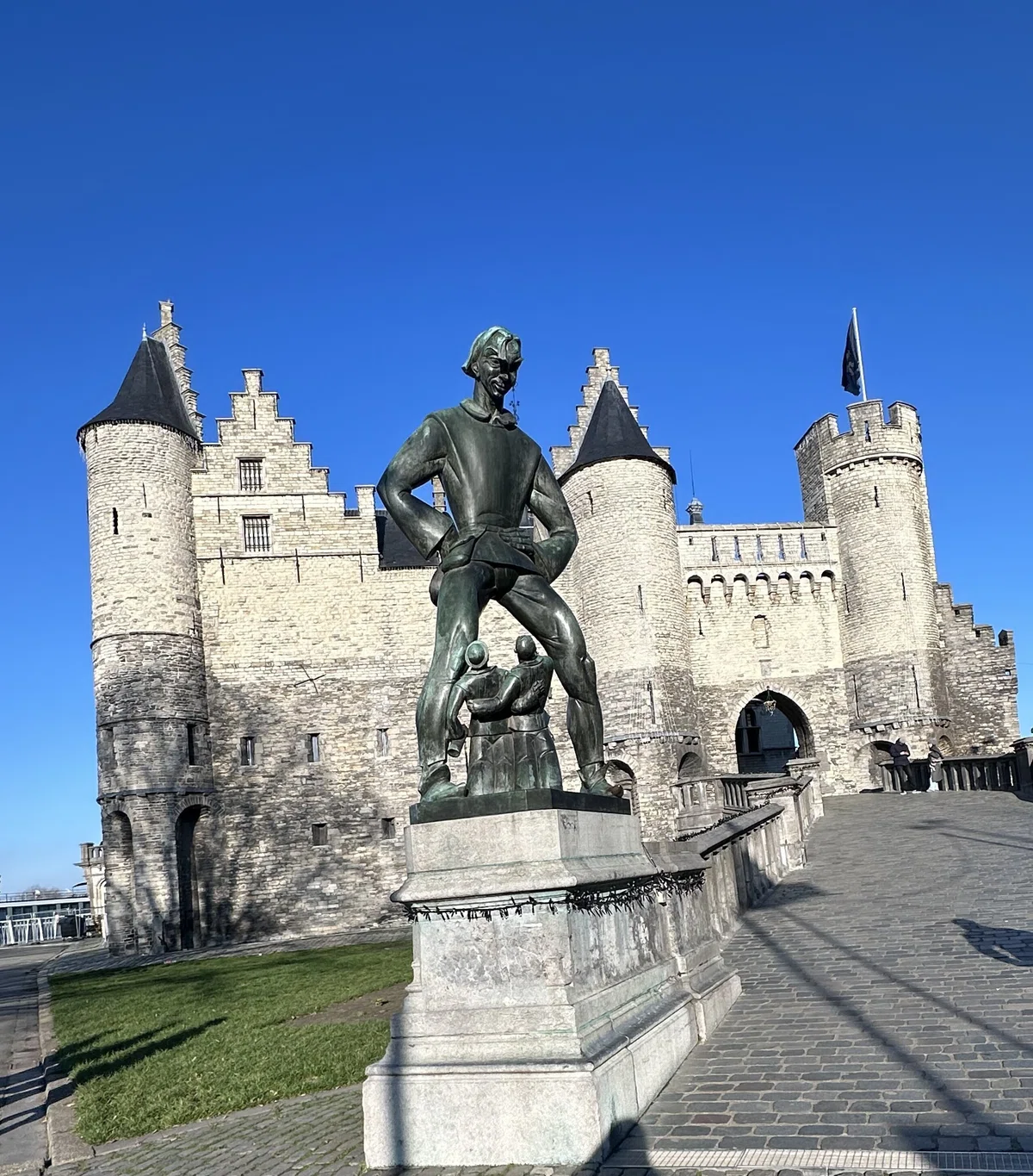 海外一人旅 | ベルギー🇧🇪・ドイツ🇩🇪 | アントワープ｜Maya / travel_together