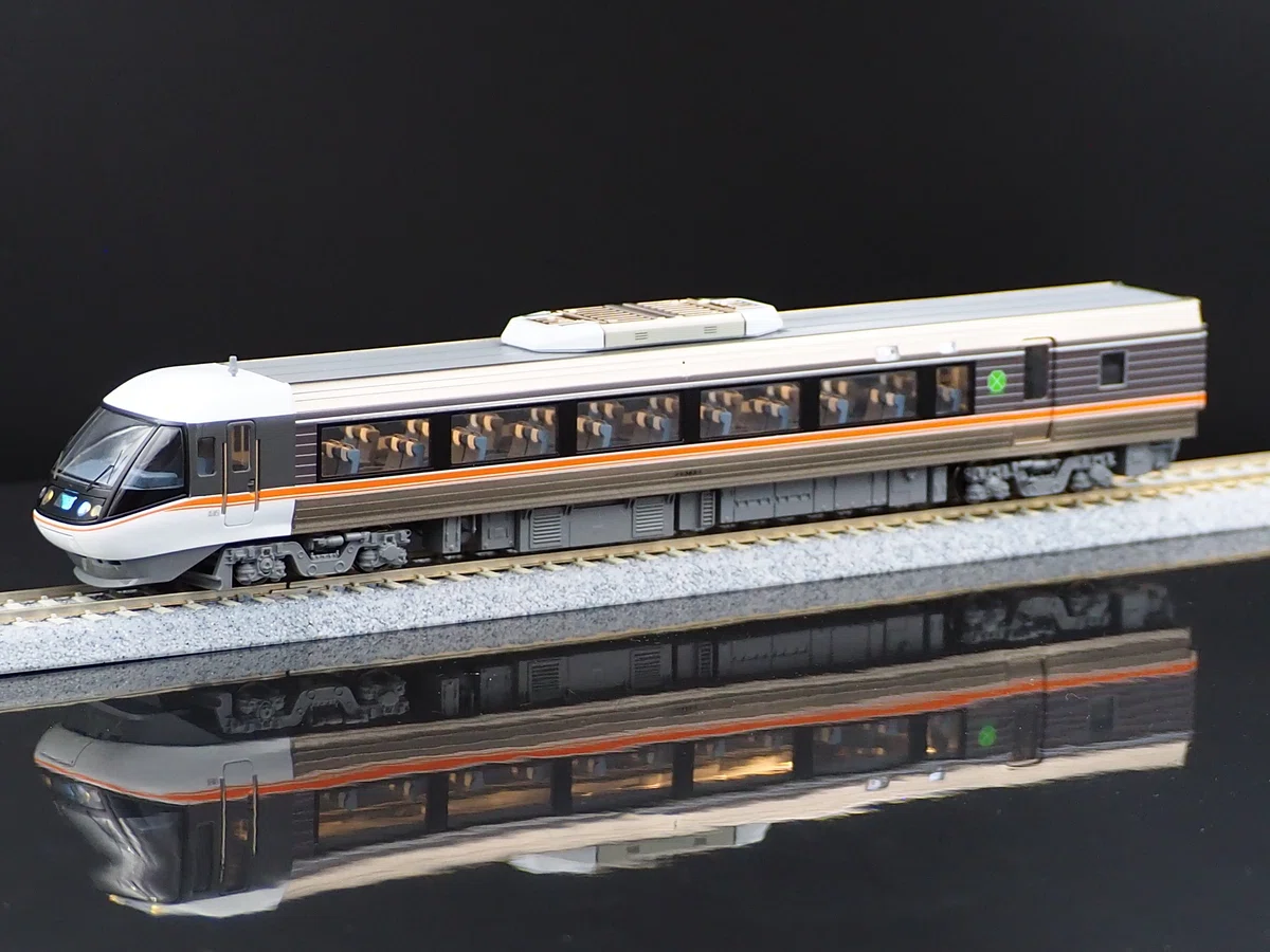 1/80 16.5mm JR Central 383 Series Limited Express Train Kuro 383-1 ...