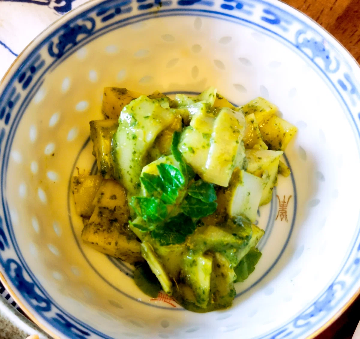 Not weeds, but a spring feast. A small gift from the garden [Pesticide ...