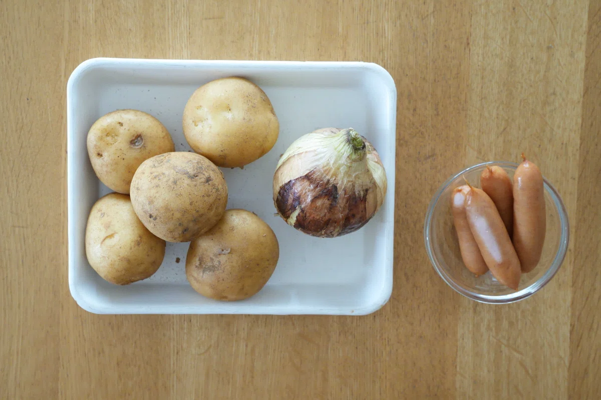 Enjoy the creamy texture of new potatoes and new onions: "Salt Butter ...
