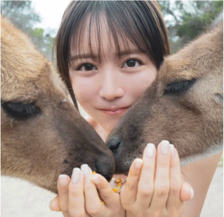 【予約受付中】新田さちか写真集『SACHI-祥-』が5/27発売【イベント・見どころ・ミス青学時代も紹介】｜タレント写真集パトロール隊📸📸 ...