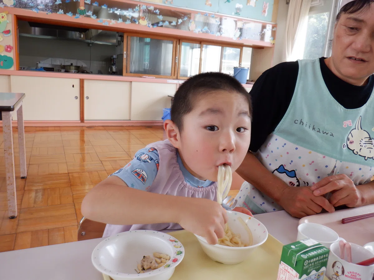 【館分】今日の幼稚部～うどん大好き！～｜千葉県立安房特別支援学校公式note