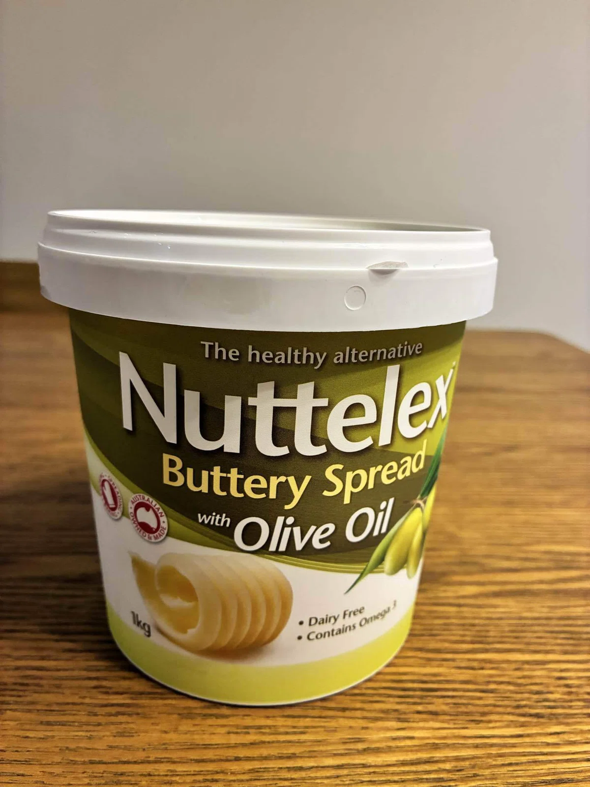 【コストコ】Nuttelex オリーブオイル風味スプレッド 1kg｜osero