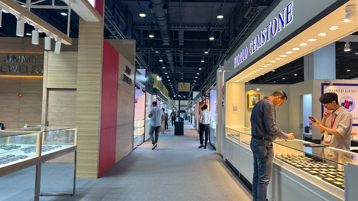 バンコクジュエリーフェア宝石仕入れBangkok Gems &Jewelry Fair ｜MOEMI SUGIMURA