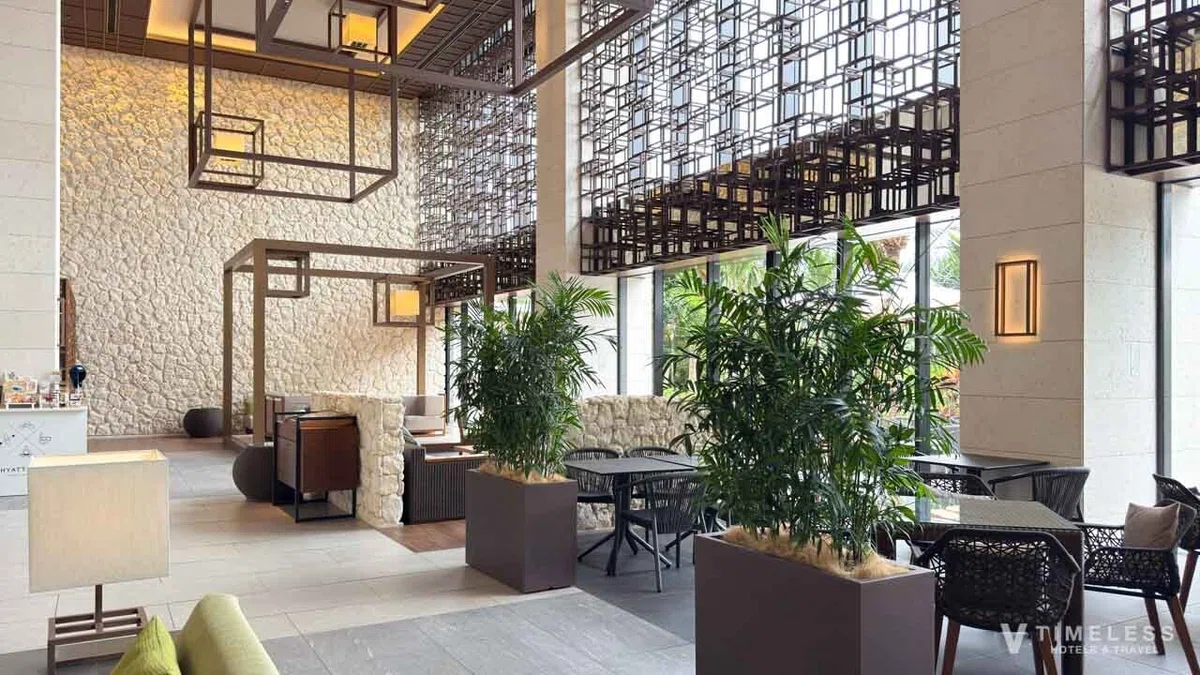 [Okinawa] Cross the bridge to a "whole-island resort." My stay at Hyatt ...