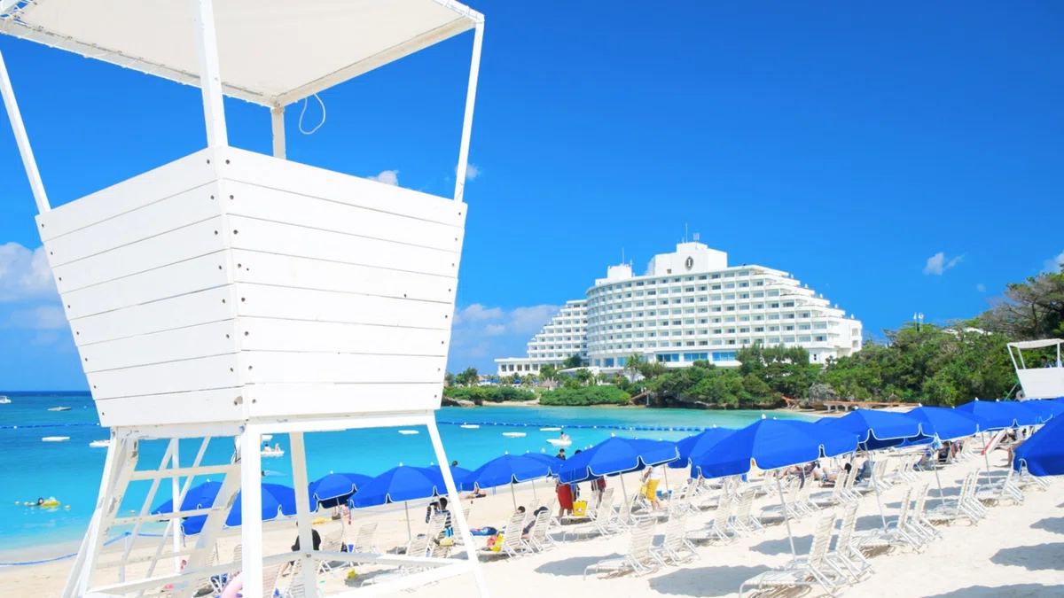 An Okinawa resort with a coral reef right in front of you. Why the ANA ...