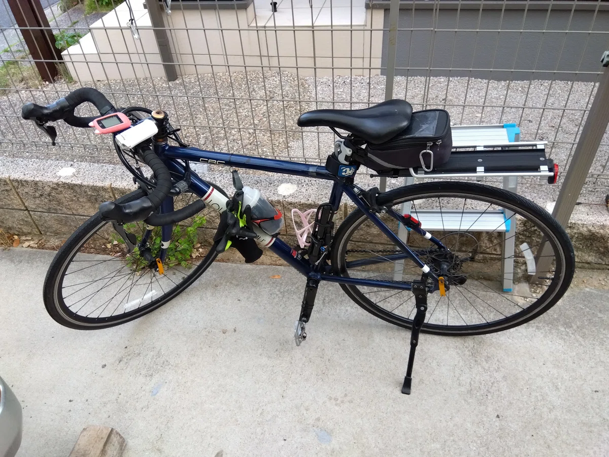 ルイガノCRC、荷台を付けて通勤・街乗り装備をレベルアップ（QR Beam Rack MTX〈EXタイプ〉装着）｜SurfPedal