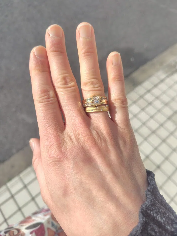 The story of how I got hooked on accessories after getting a divorce ...