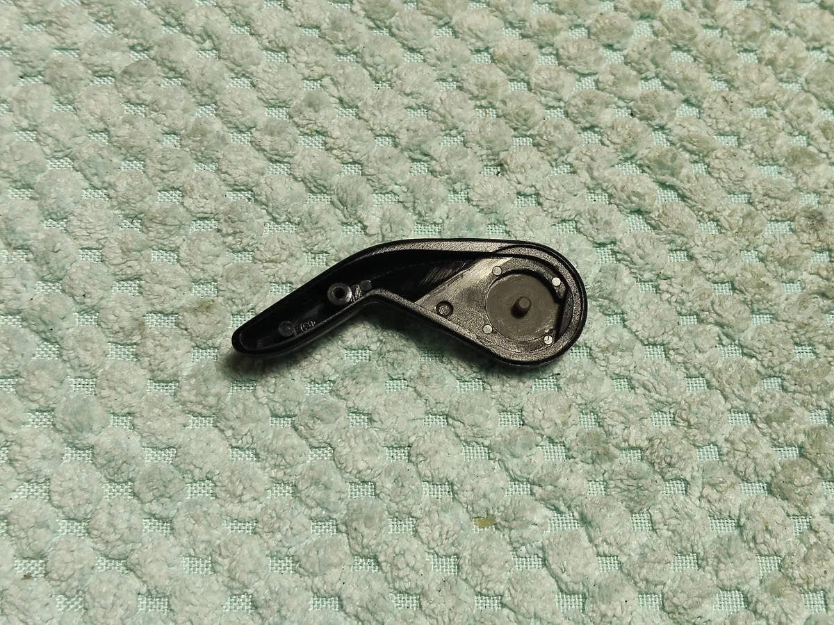 Disassembly of the Pentax Program A｜フィルムカメラ修理のアクアカメラ