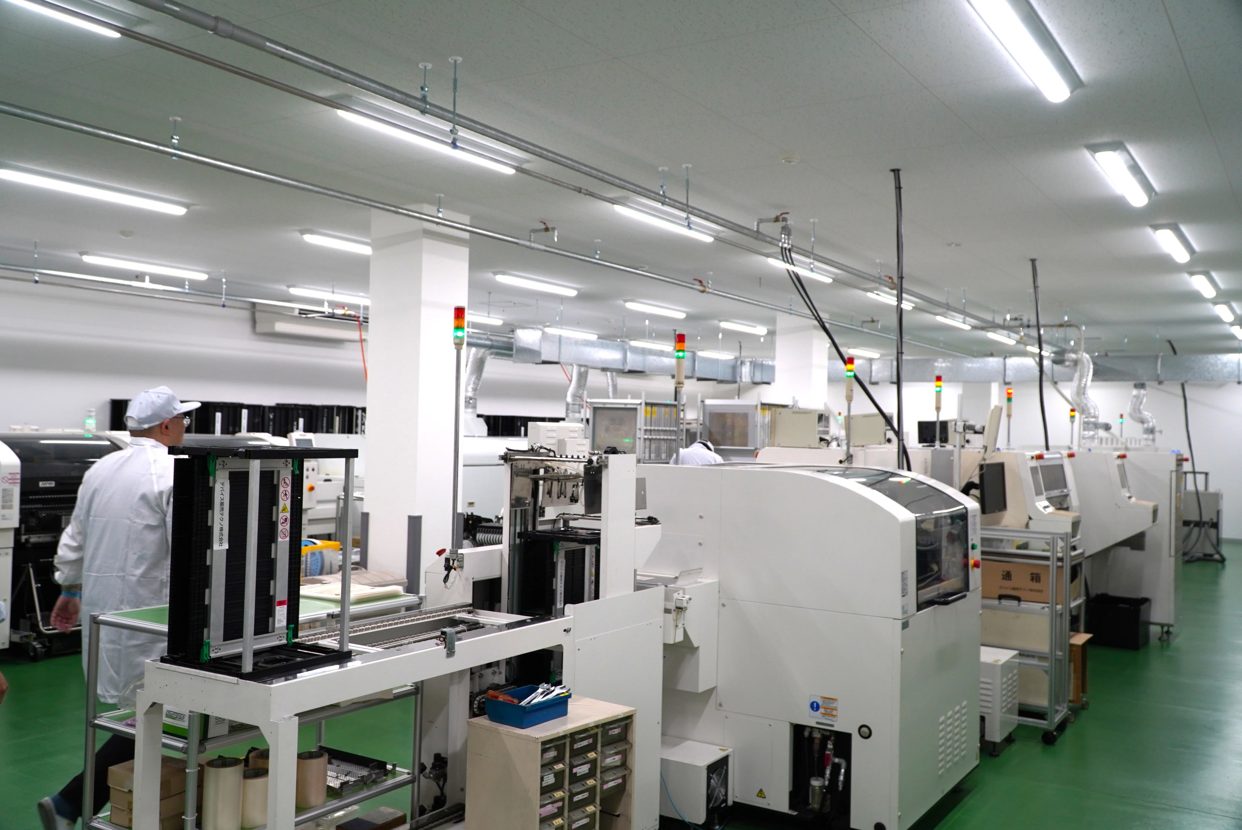Infiltrating a Cutting-Edge Printed Circuit Board Manufacturing Site ...