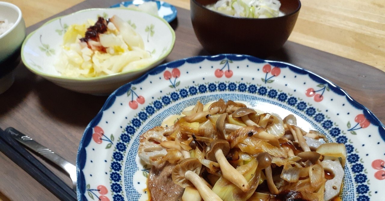 『蓮根、しめじ、ネギ入り豚肉炒め』(塩分0.6g)｜guttyo｜note