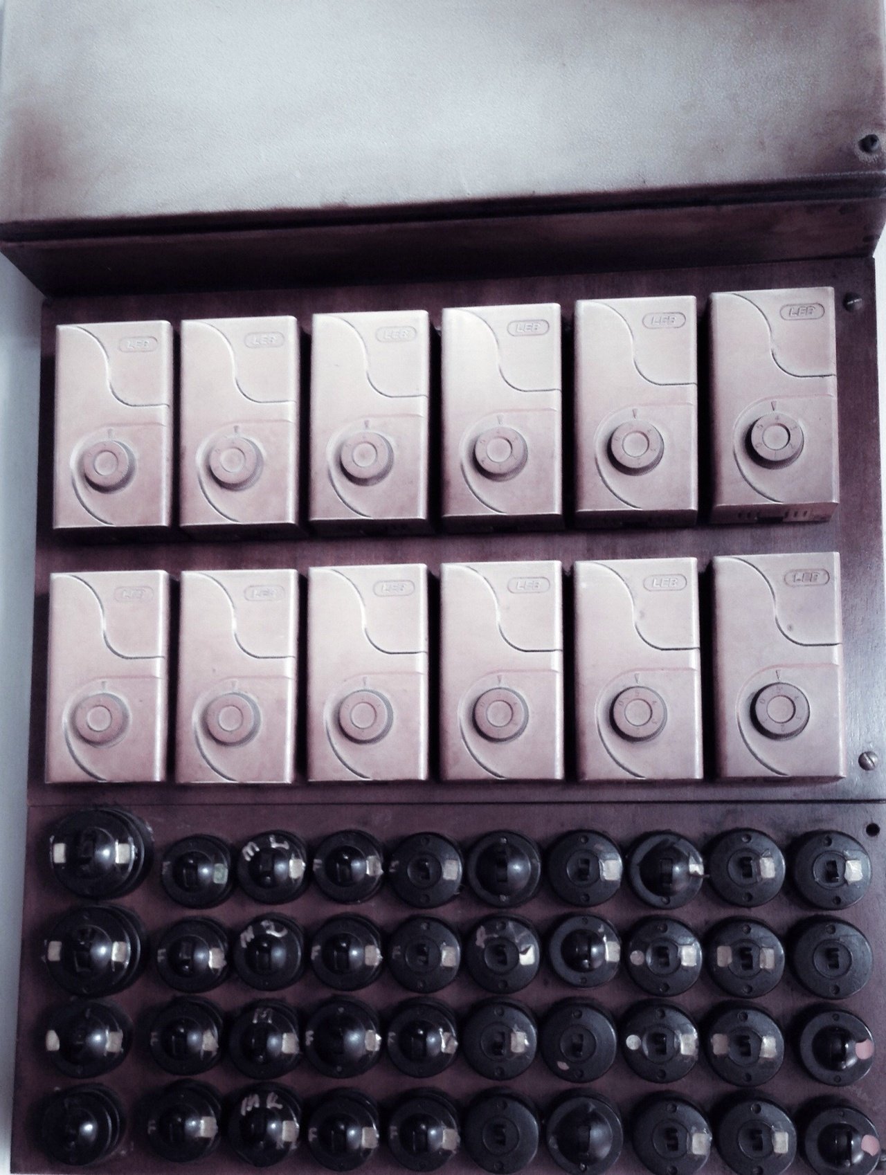 TOO MANY SWITCH…?!! @Malaysia｜TomiKe