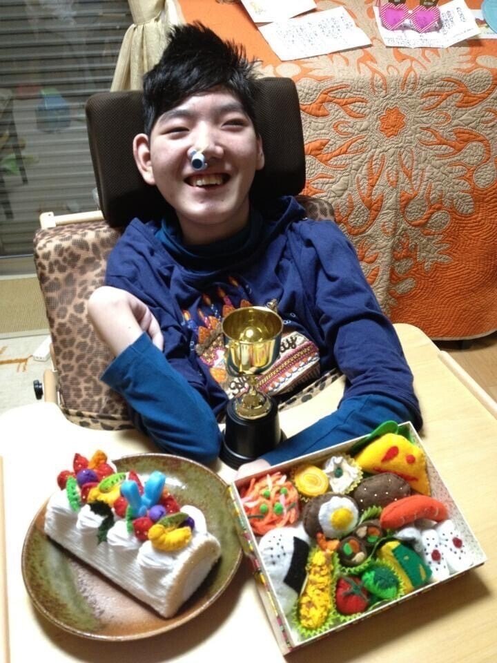 12日、13日に投稿した私の大切なお友達の書かれた記事が朝日新聞の患者を生きるというコーナーに載りました。 今日、明日の2日間の掲載です。 よろしければ読んでいただけたら嬉しいです。｜saku ...