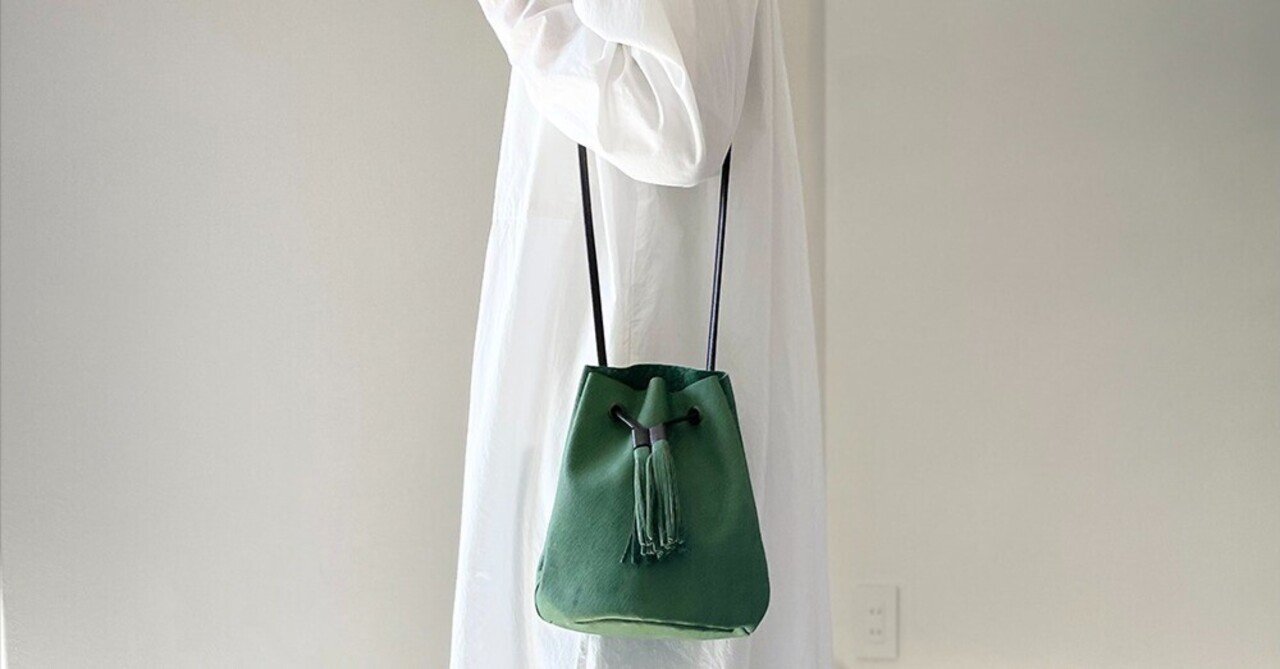 コーディネートのポイントに。差し色ショルダーバッグ4選｜iichi