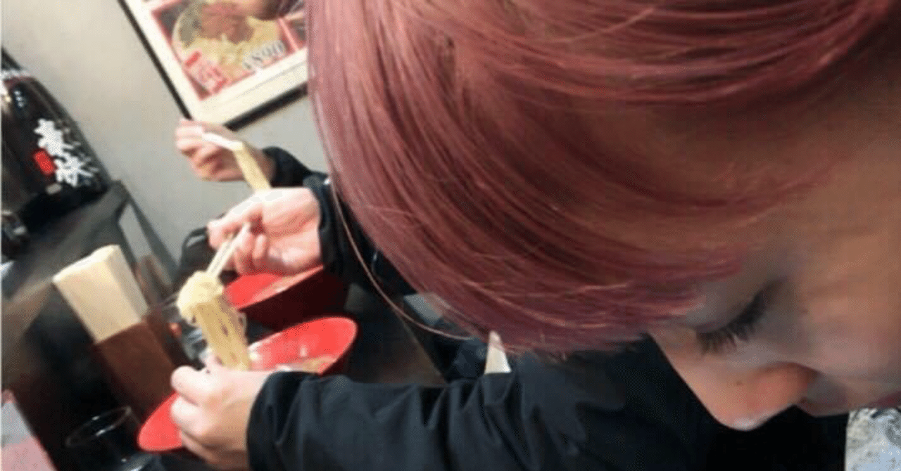 ラーメンとピンクの髪｜jasper｜note