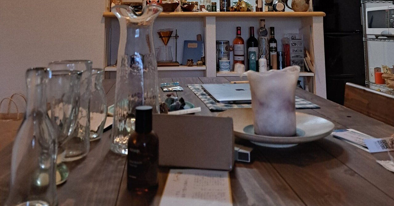 床を拭かせてちょうだい｜Hiroko cleanse