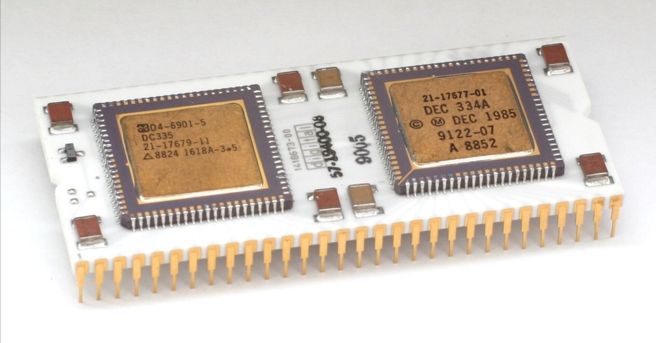 PDP-11 - UNIX や C言語を生み出したCPU｜kzn