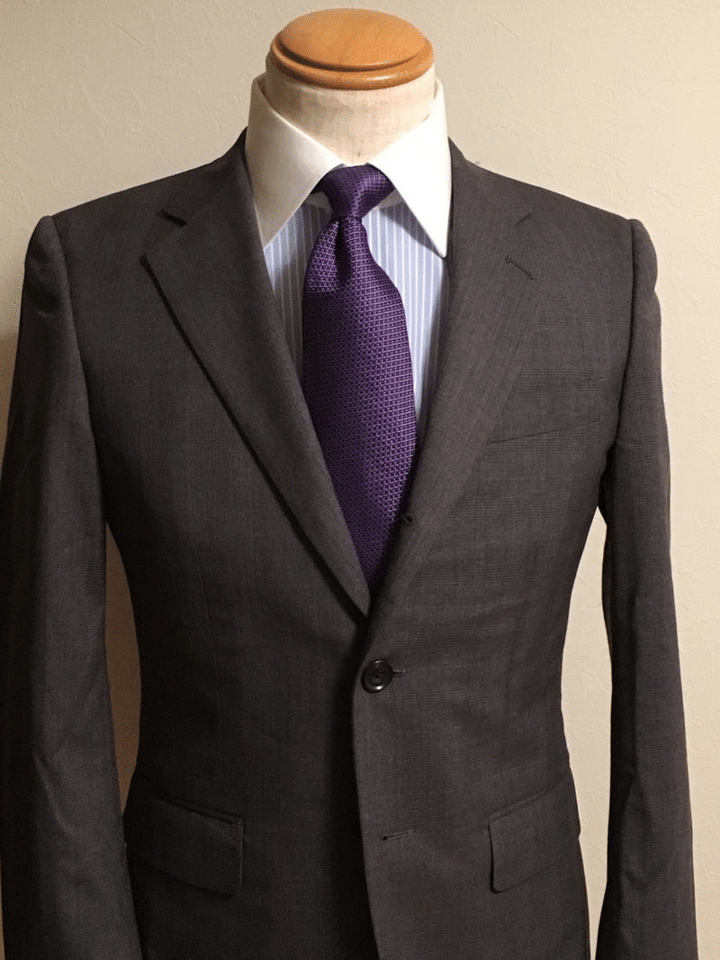 野暮ったくならないグレースーツにするには〇〇です｜パーソナルコーディネーター®k.mitani