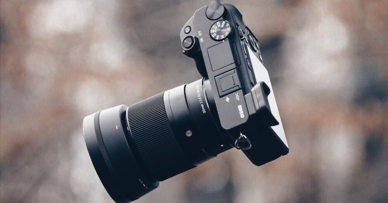【2023】このタイミングでsony a6400をおすすめする理由。コスパ最強カメラ｜Yoroha Blog