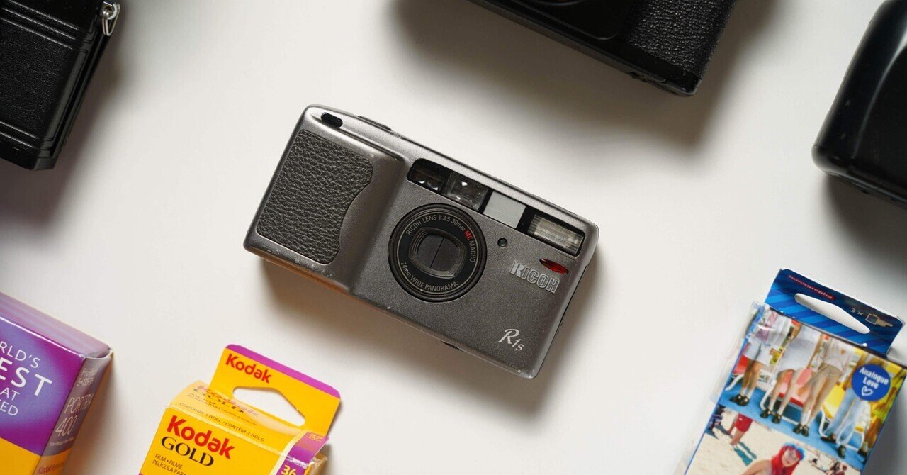 言わずと知れた名機「RICOH R1s」｜Shotaro Kusaka