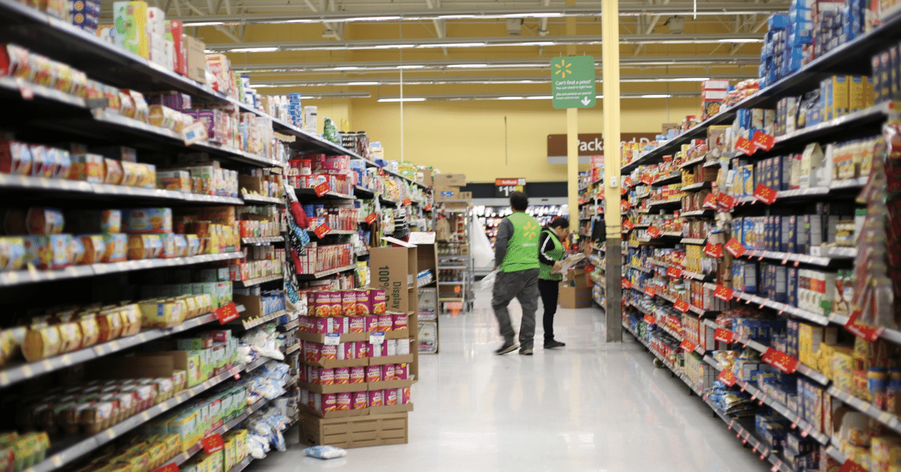 「パートと正社員が同待遇、イオンリテールの新時代の働き方」正社員の仕事をパートの方に明確に引き渡せるので、正社員の労働時間が減るのでは、という期待がかかります。（10年前なら）｜荒井智也 ...