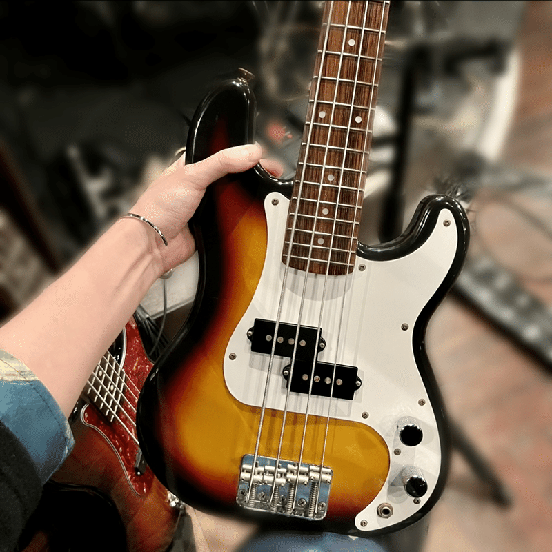 【祝】Fender Japan mpb-33 をついにゲットしました！！！｜LEEVELLES