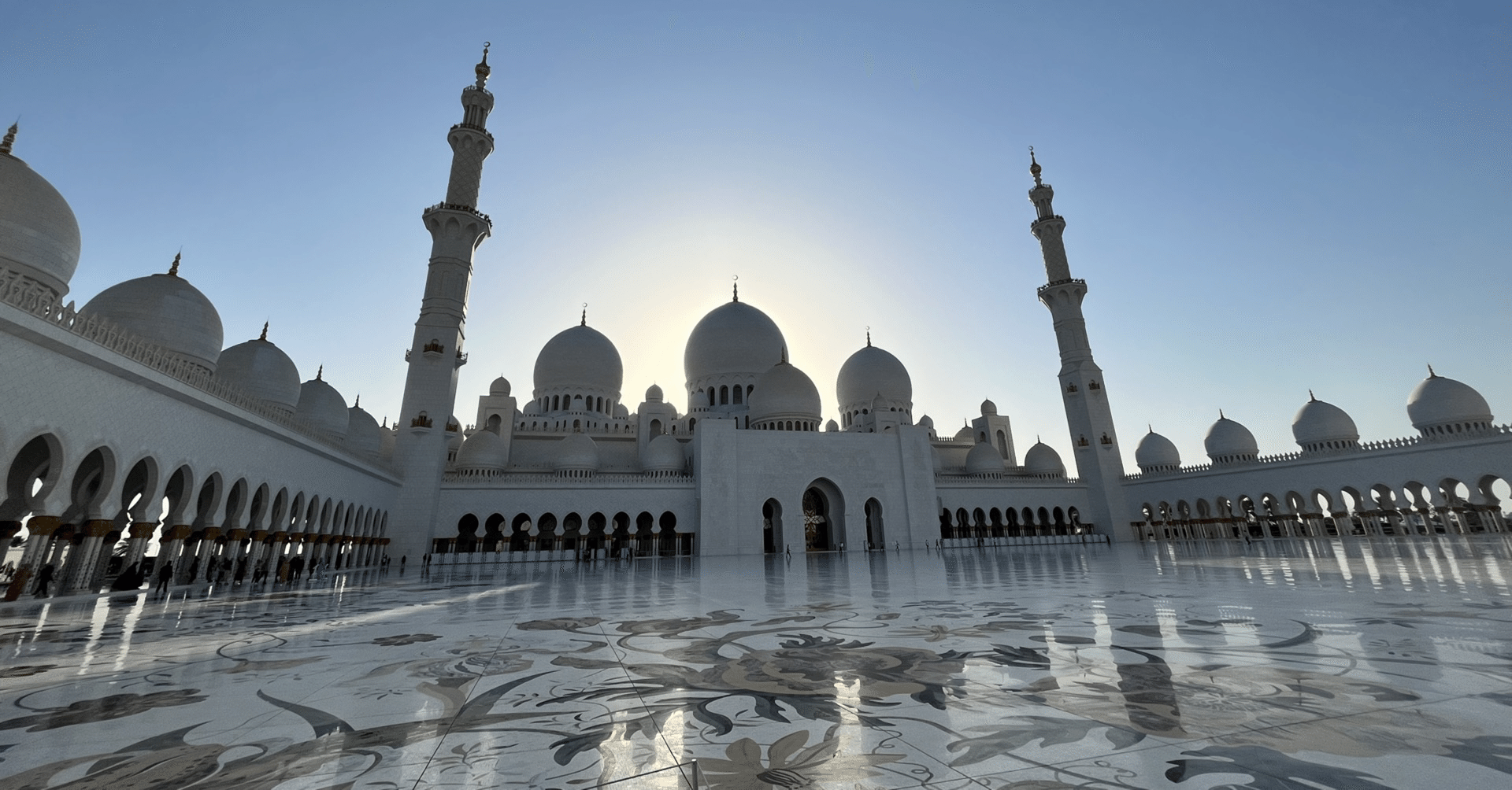 Yuji@Abu Dhabi｜note