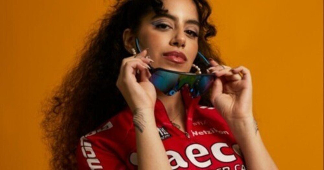 サウジ生まれのDJお姉さん・NOORIYAHは、ロンドンを拠点に独特アラブ音楽プレイで活躍中。｜jullias suzzy