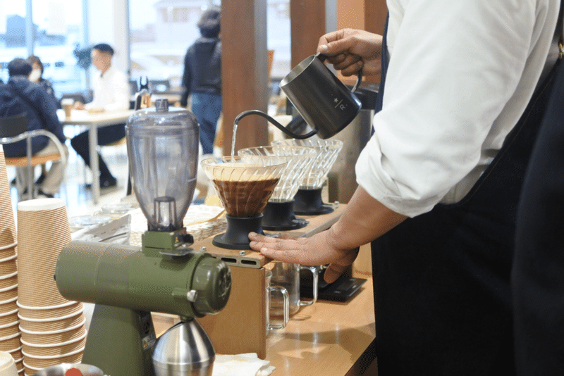 日曜のコーヒースタンド"andy's COFFEE STAND"@ホンダカーズ銚子東 松本店にて…｜maink0