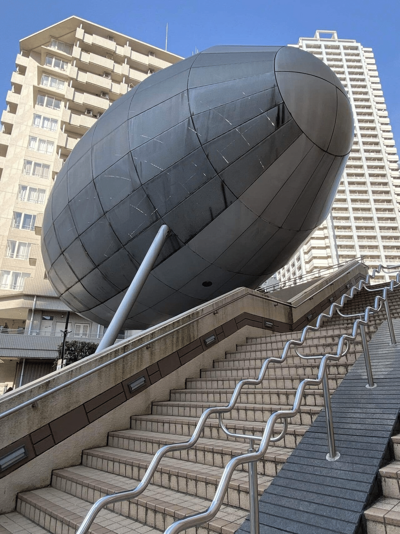 東京建築巡り〜伊東豊雄の風の卵 ｜東京の建築&アート巡りオタク@tanrock