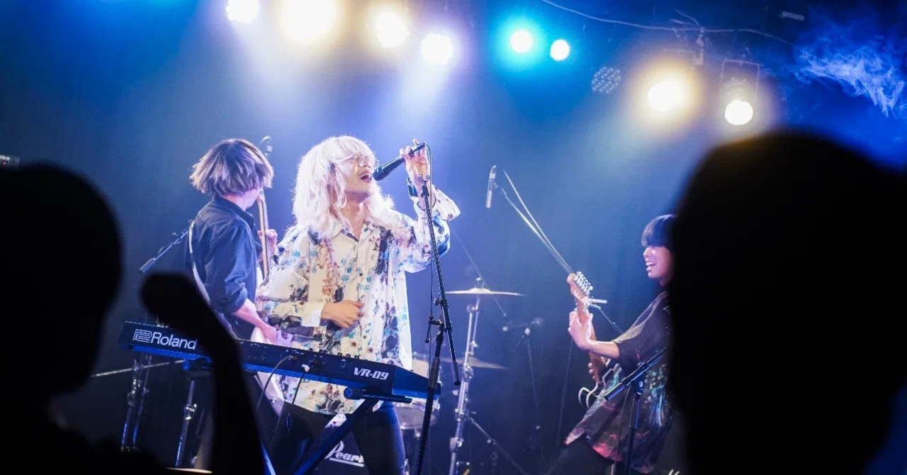 『Rosario Ark ASH records所属10周年記念【焰-HOMURA-】レコ発 TOUR』｜小谷 陽為