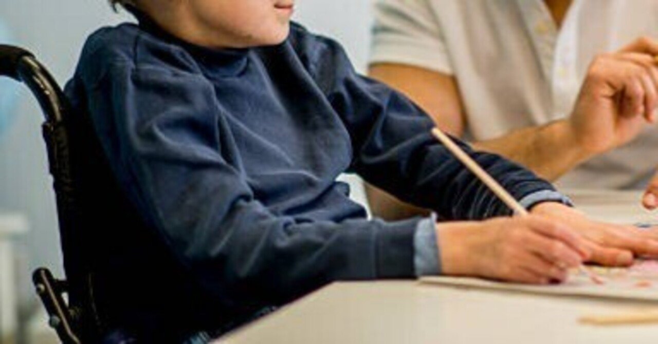 マヒがある子の『書く』練習｜*Echild*(えちるど)