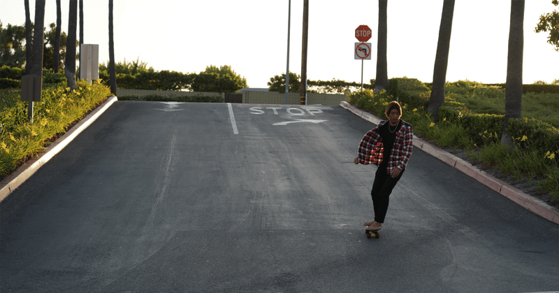 第398話「カリフォルニア・カルチャー」は全てスケートボードから始まる。DOGTOWN＆Z-BOYSって感じです。サーフスタイルから生まれたカリフォルニア・スタイル｜イガラシ・サーフ・ファミリー