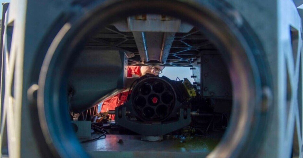 現代の軍隊の武器が高すぎる理由を考察したArming America(1974)の紹介｜武内和人