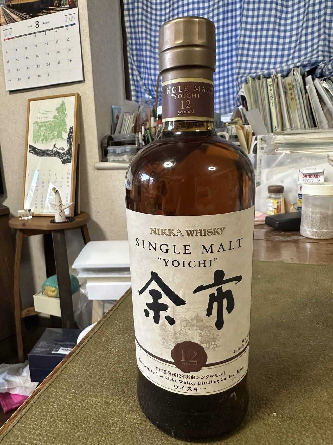 #ニッカ・シングルモルト余市12年700ml #自宅ウィスキー 自宅のお酒はそもそも晩酌もしない上に単身赴任中で棚の中に置っ放しになっているが、たまには見てみないと。 https://amzn ...