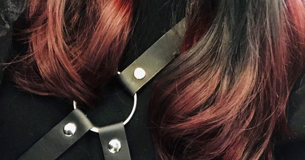 髪染め🩵毛先赤🟥｜popcorn8_endo