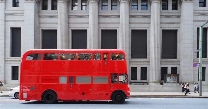 写真家 鈴木和枝 TOKYO × LONDON BUS｜note