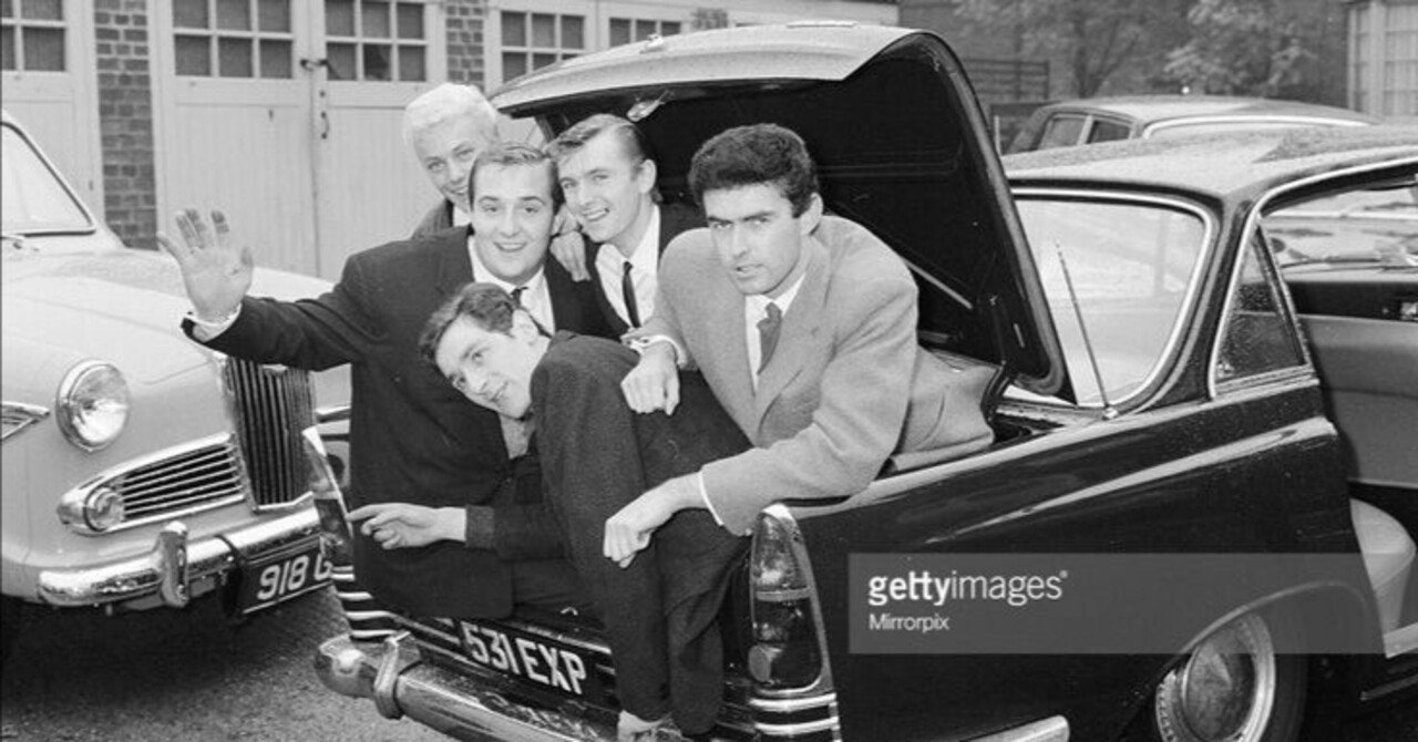 Songs for Today's Birthday 10/8 - George Bellamy｜apd19506070