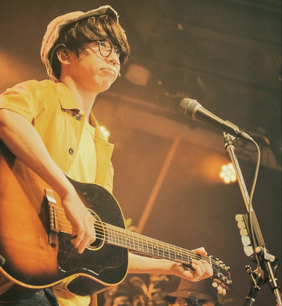 sumikaのメインギターはどれだ｜koromo