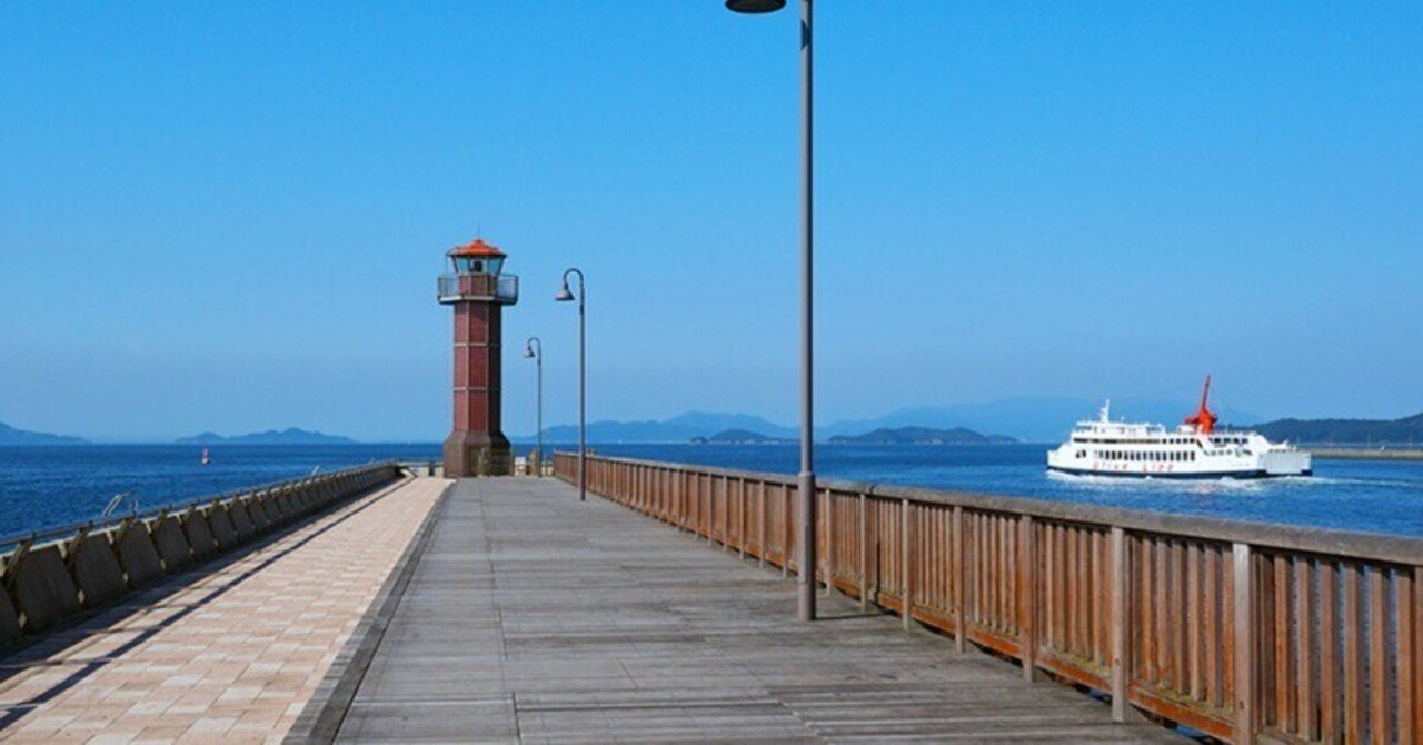 高松港玉藻防波堤灯台｜k-oka