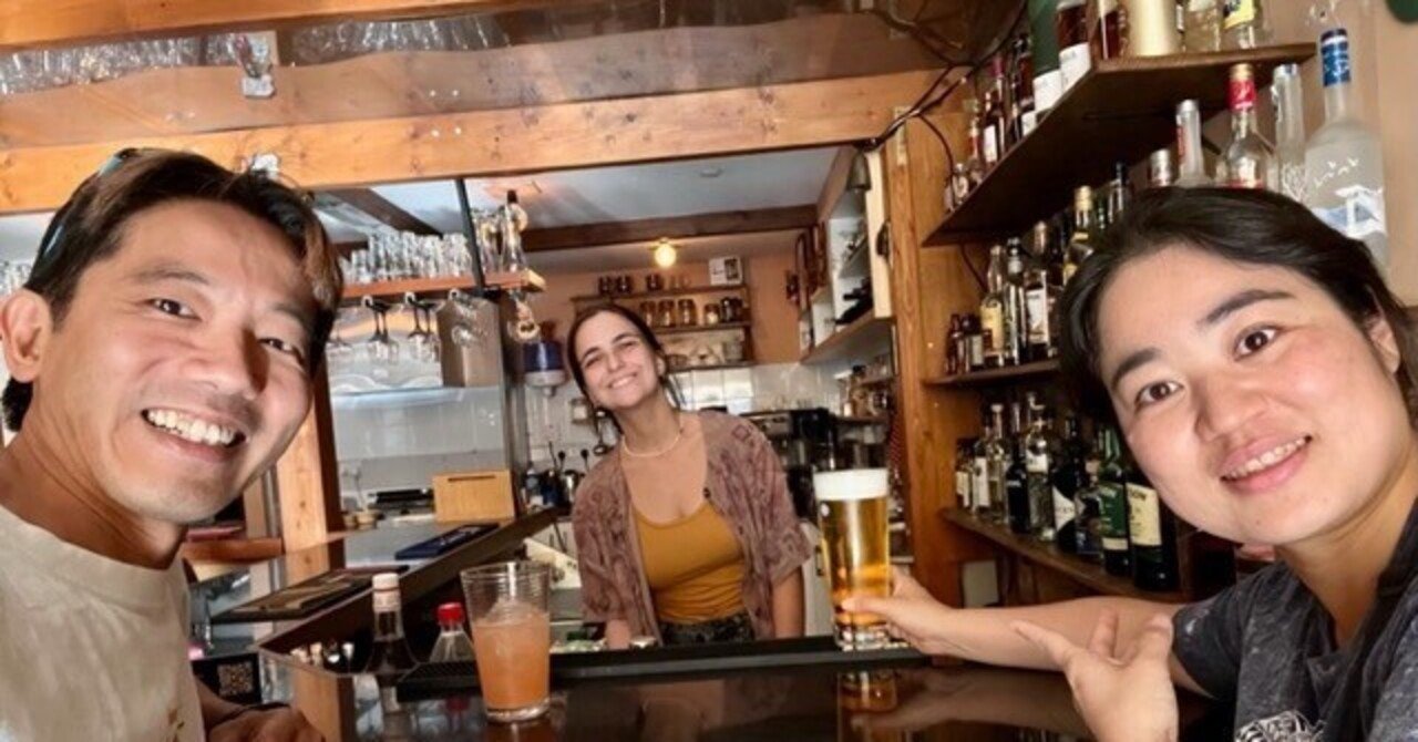 Day143 キプロスは祭日！ホステルでゆっくり＆Barでおしゃべり。｜和田夫婦の世界旅行記