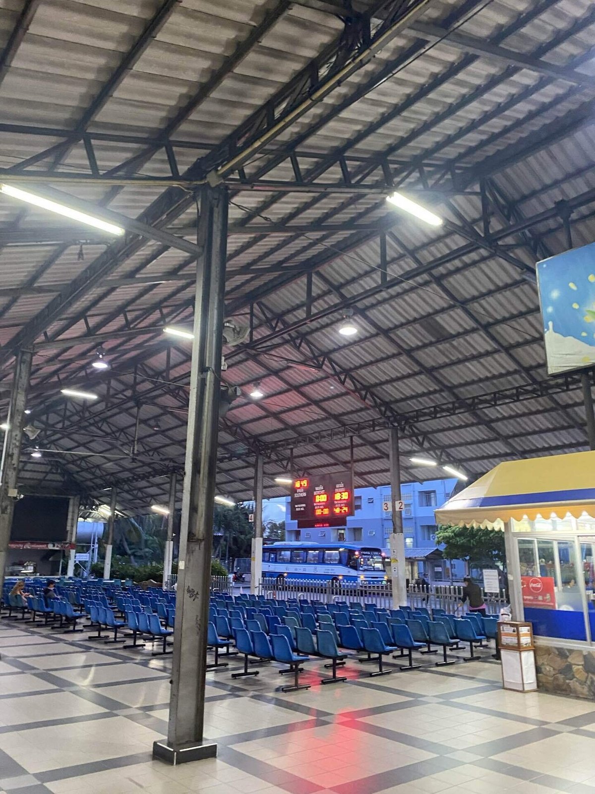 タイの歓楽街 パタヤでの日本人との出会い【東南アジア編#19】｜Yuya INOUE