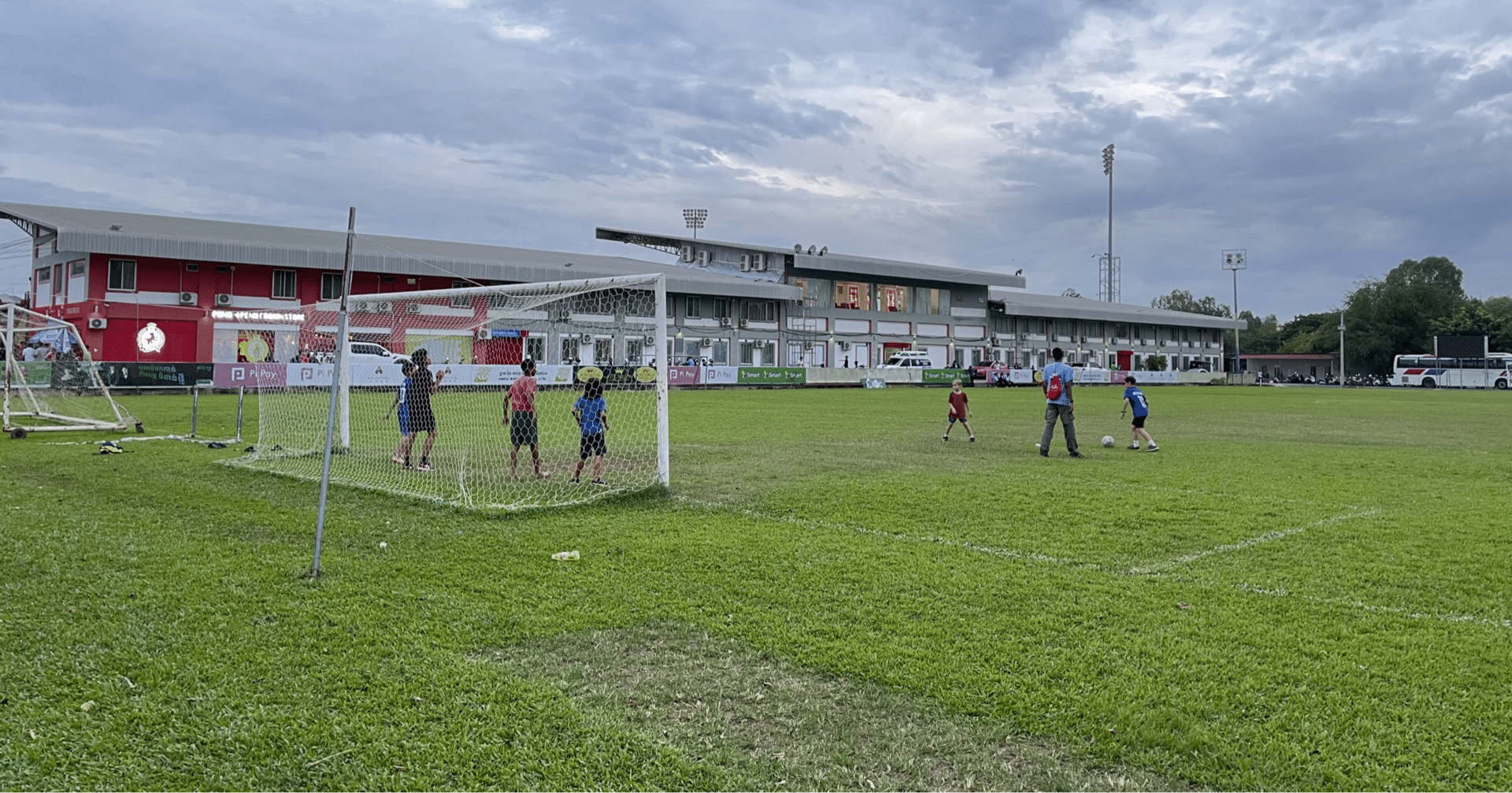 カンボジアサッカーបាល់ទាត់｜Yuto Kikuchi｜note