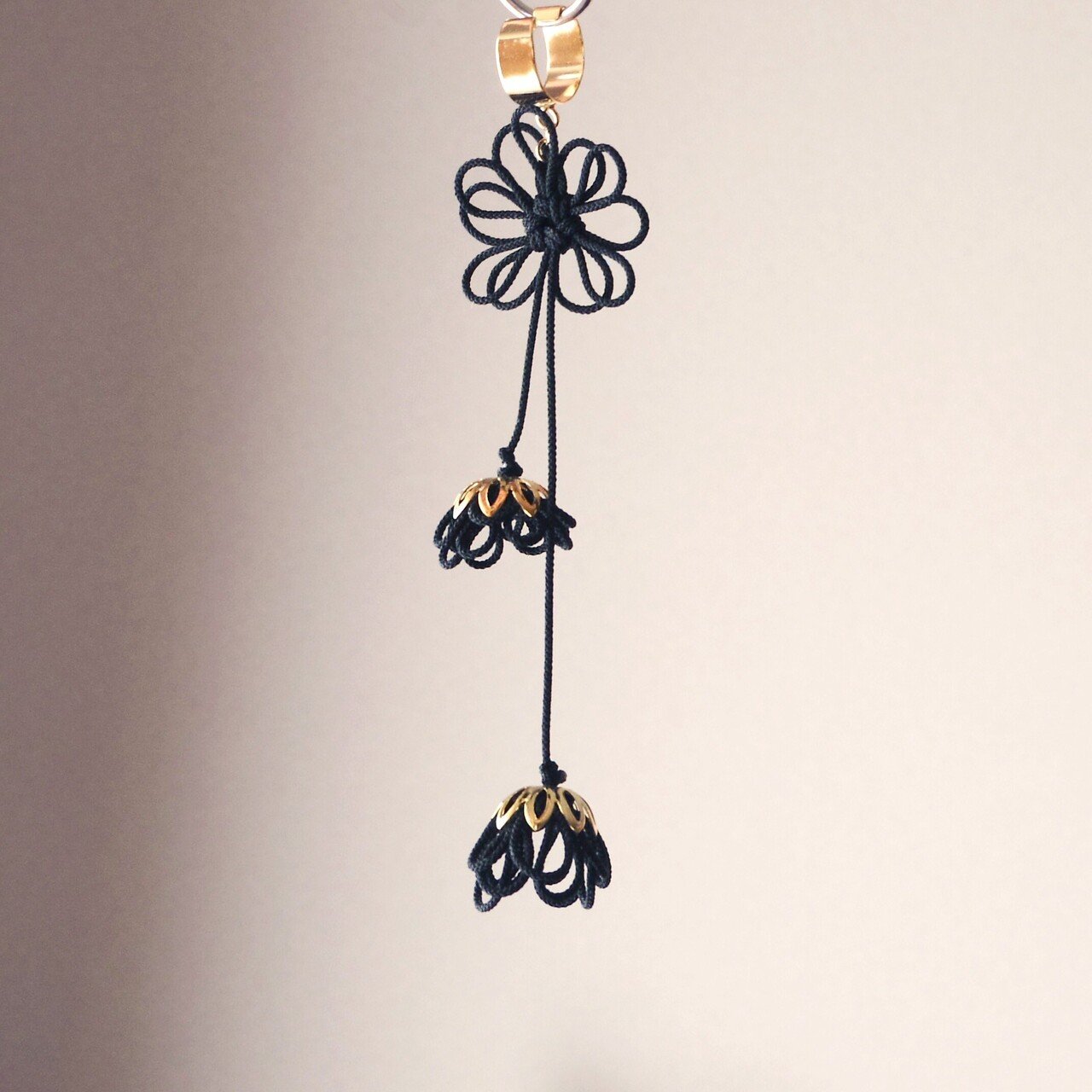 【復活販売/2023.12.10.】 かたっぽイヤーカフ「時の色いろ・鳴」 | nuta design https://nutadesign.thebase.in/items/77638960 ...