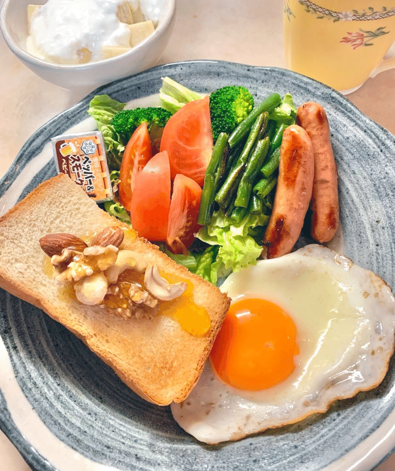 2023/12/14(木)夜更かし・邦画と懐かTシャツ｜kyo☆ko