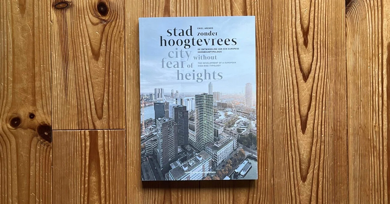 City Without Fear of Heights - The Development of a European High Rise ...