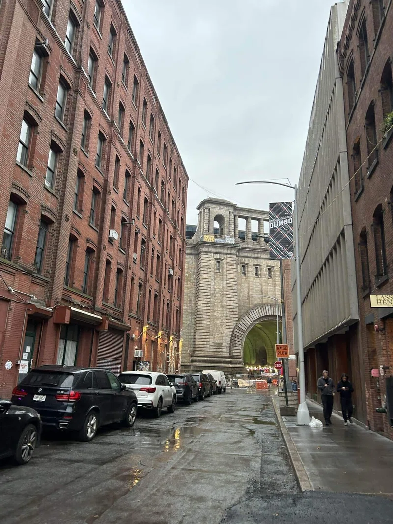 アメリカ旅行記【3日目・NY③】〜MoMAで芸術に触れ、雨のDUMBOを歩く〜｜えいきち
