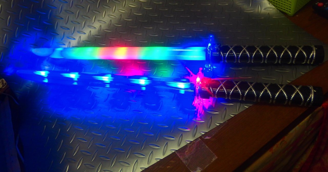 [模造刀][アメトイ]卓上玩具レビュー313＆134 2 DELUXE LED NINJA LIGHT UP ※ピカピカアメリカン忍者刀[模造 ...