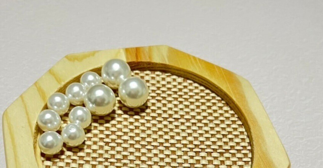 この時期に特に大活躍！ラリエットネックレス｜Nitton（にっとん）