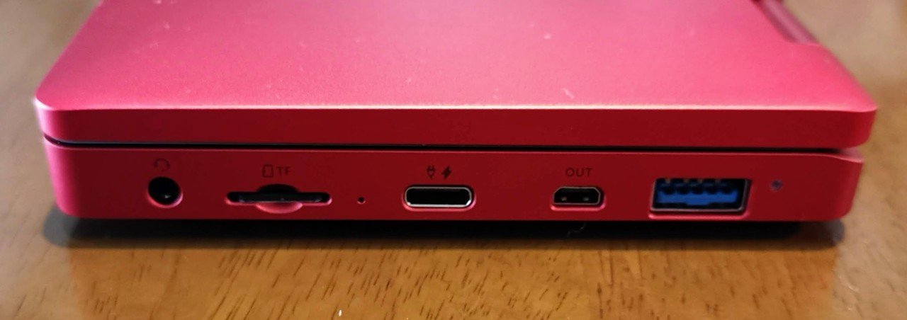 旅の相棒に最高! コンパクトかつ驚異的に高性能な One-Netbook 旅の相棒に最高! コンパクトかつ驚異的に高性能な One-Netbook